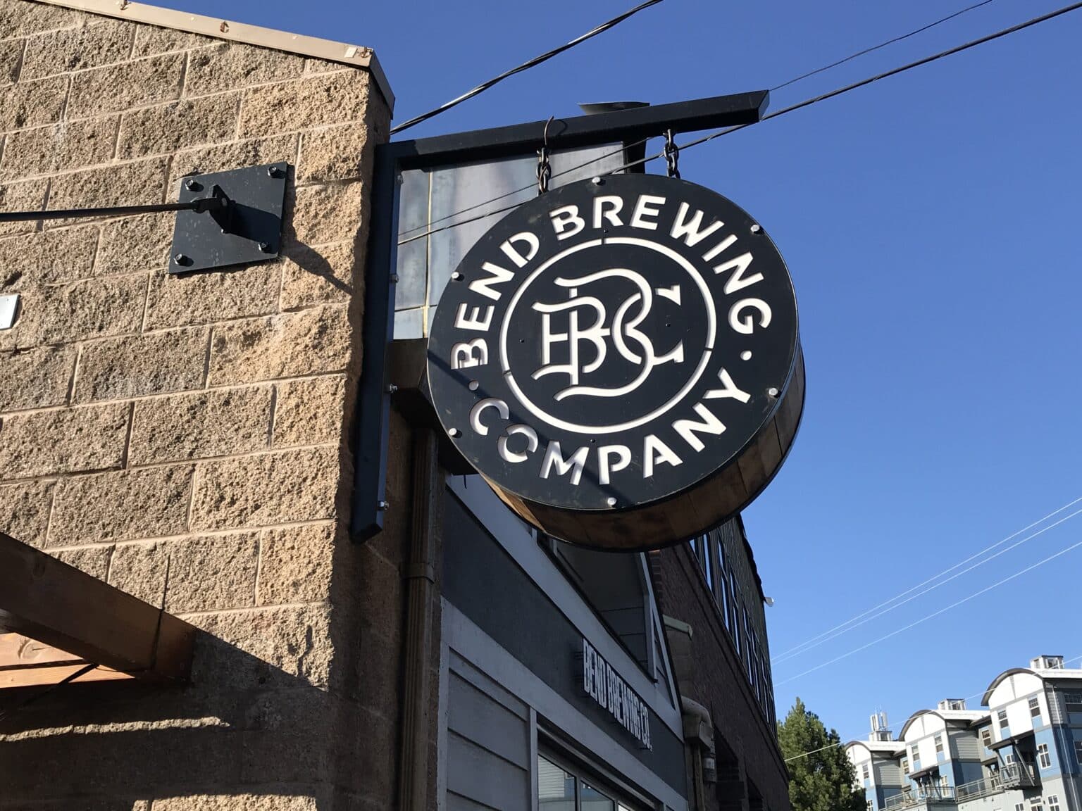 The 16 Best Breweries in Bend Oregon [Updated for 2025] | EpicFrederick