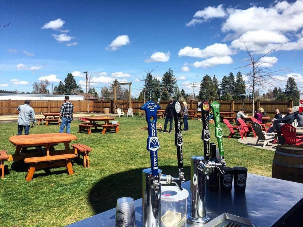 The 16 Best Breweries in Bend Oregon [Updated for 2025]
